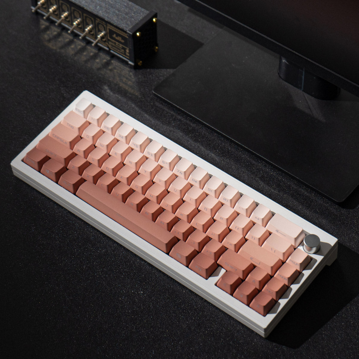 Untangling the Wireless Web: Bluetooth vs. 2.4GHz in Your Custom Keybo