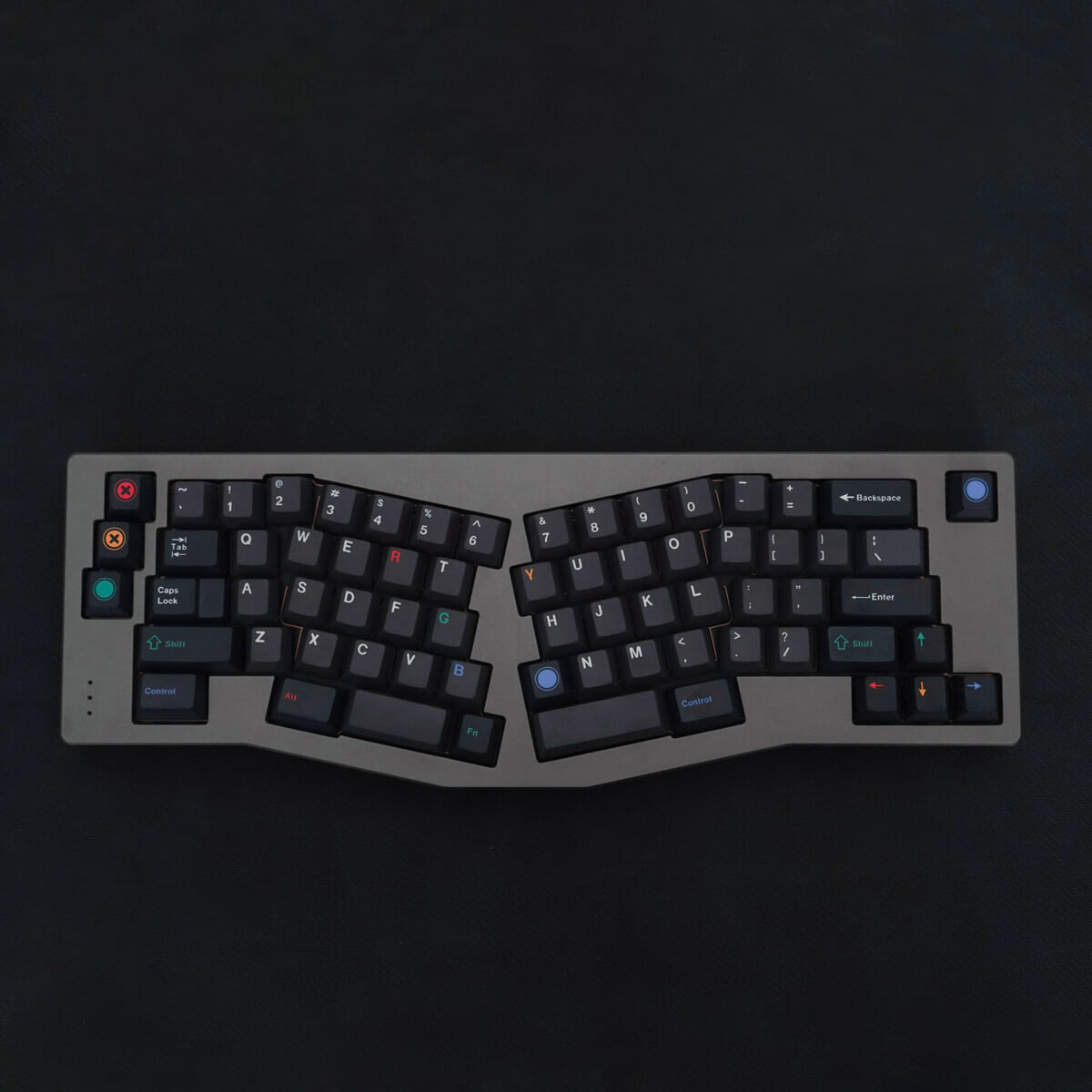 Unlock Comfort: The Fun Guide to Ergonomic Custom Keyboards—Say Goodby